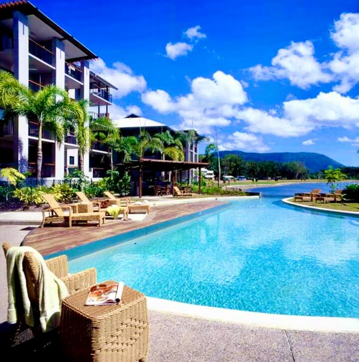 2 Bedroom Deluxe Apartment - Cairns