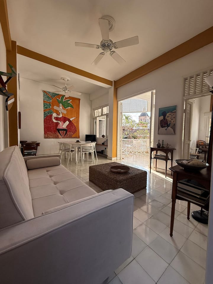 Encanto 2 Br Apart. En El Corazón De Cartagena Colonial, Colombia - Bolívar