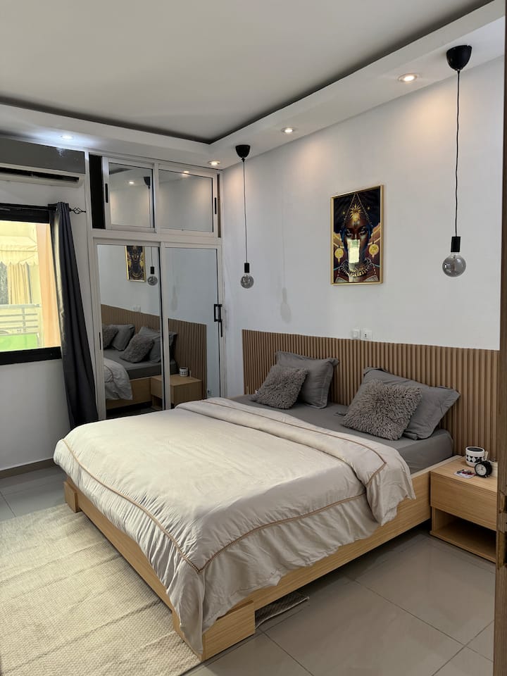 Superbe Appartement 3 Pièces - Abidjan