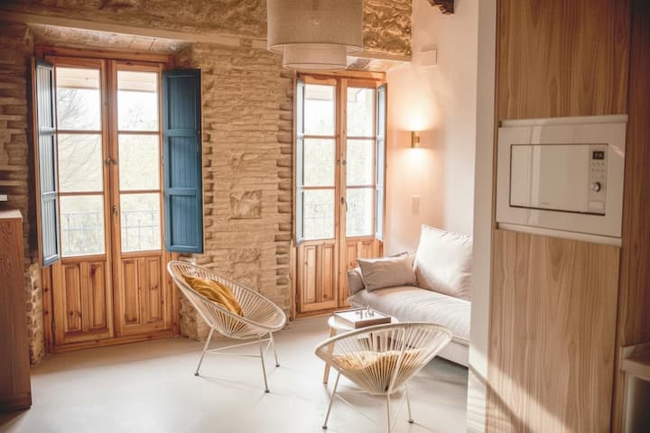 Bureo · Spacious Apartment With Patio In La Ribera - Córdoba