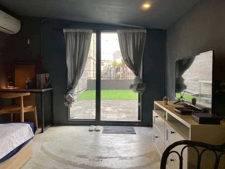 Flow 公寓+超大花園 | Gym | Mrt | 台北101 | 夜市 | 泳池 | 僅月租 - Taipei