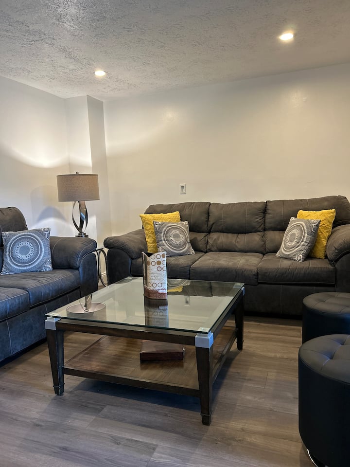 Hendrix Hospitality Suite - Pirate, West Mifflin