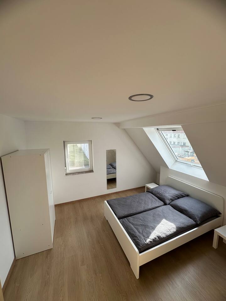 Große Wohnung - Zentral & Gut Angebundenes Netz! - Nordheim am Main