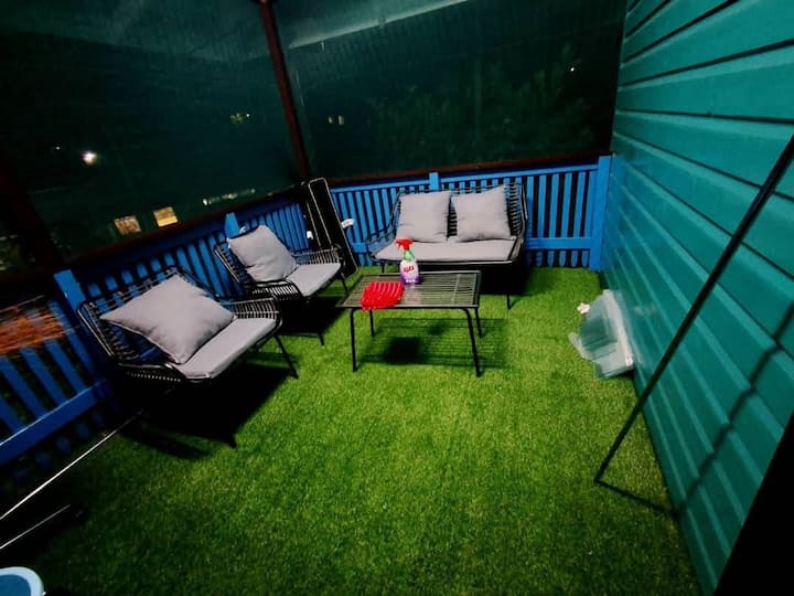 Affordable And Comfortable With Big Outdoor Space - Papua New Guinea