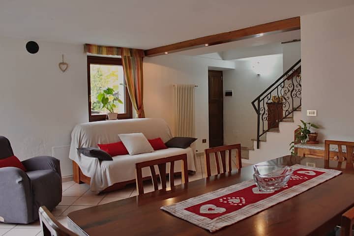 Maison Fournier, Wi-fi E Parcheggio Gratuiti - Aosta Valley