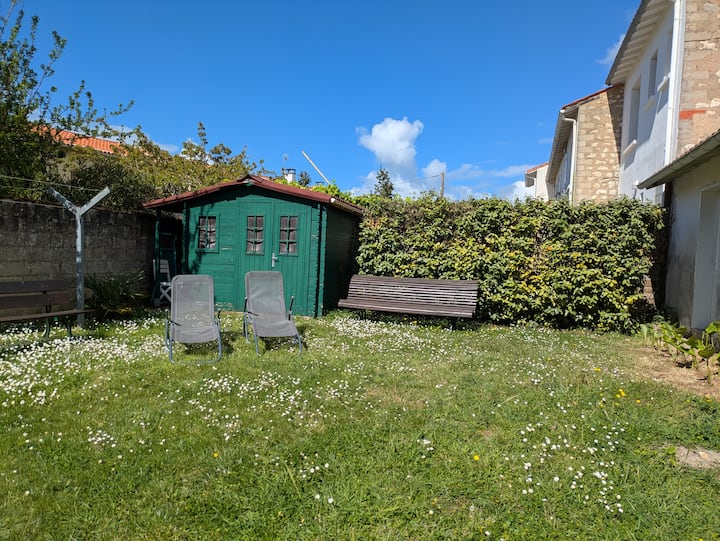 Maison Spacieuse à 2 Pas Du Marché Et De La Plage - Royan