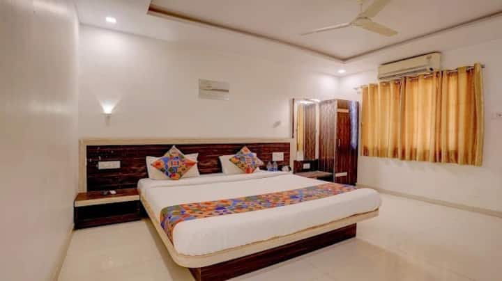 Crystal  Resort Room  2 - Mahabaleshwar