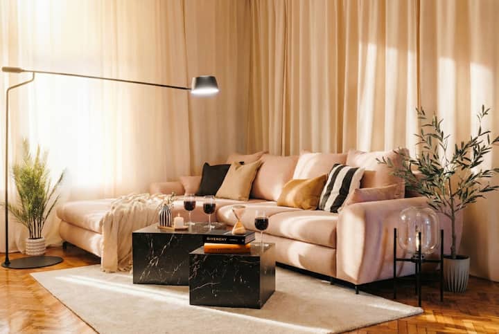 Majestic Home 108m² W/balcony Foosball | Old Town - Belgrade