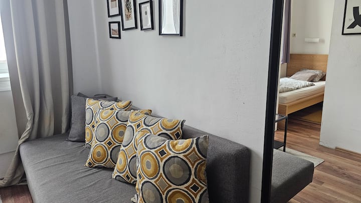 Budget Apartment District 10 - Wien