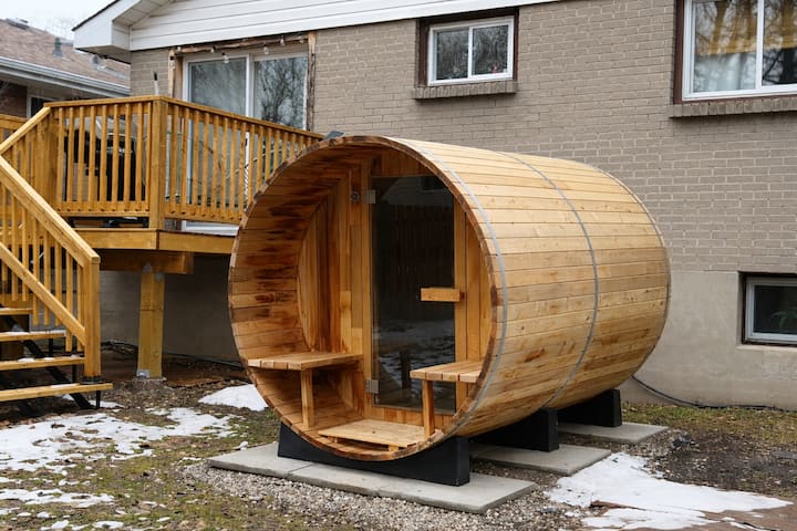 Relaxing 2br Stay With Sauna In Belleville - Belleville