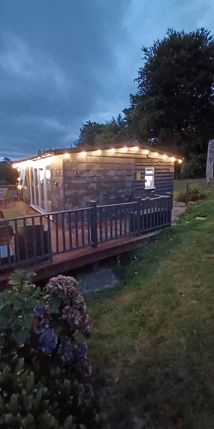 96 Snowdon Drive With A Pool/air Hockey Games Room - Caernarfon