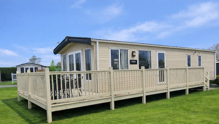 Caravan At Southview Holiday Park Ref 33044m - Skegness
