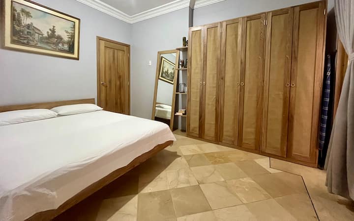 Suite 593 - Guayaquil