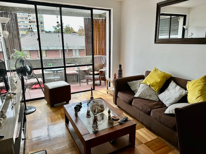 Hermoso Dpto. A Pasos Del Metro - Vitacura