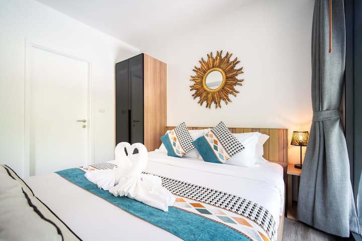 芭东最热门/芭东海滩Thedeck166精装公寓/酒吧街/jungceylon10分钟 - Patong Beach