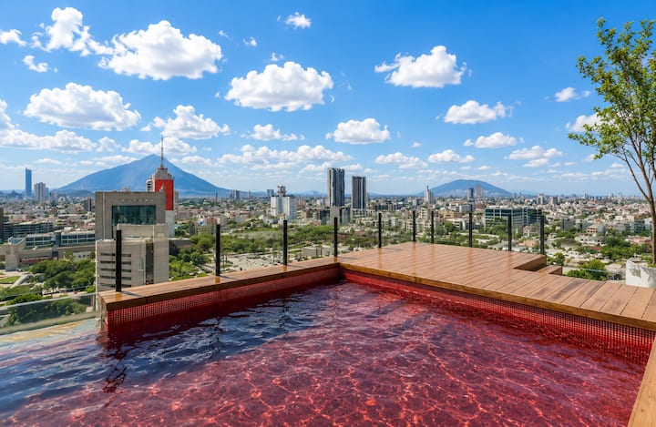 Vistas Increible Incluye Alberca En Barrio Antiguo - Monterrey