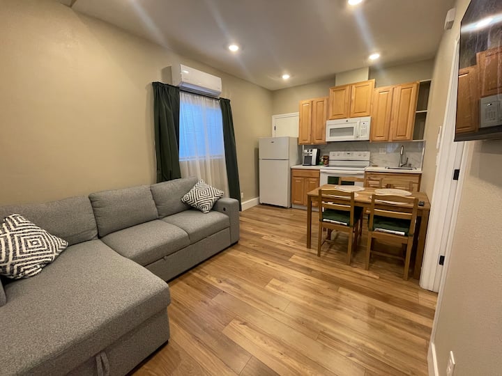 The Biggest Little Nest - Sparks, NV