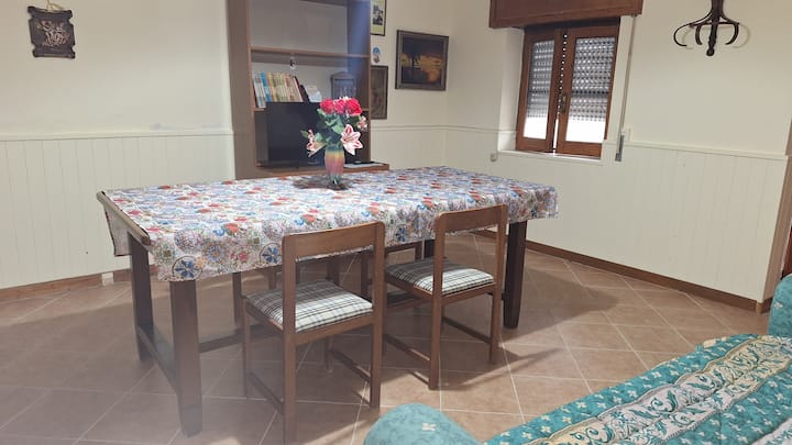 Casa Vacanze Nonna Sara.
Gioiosa Marea - Patti