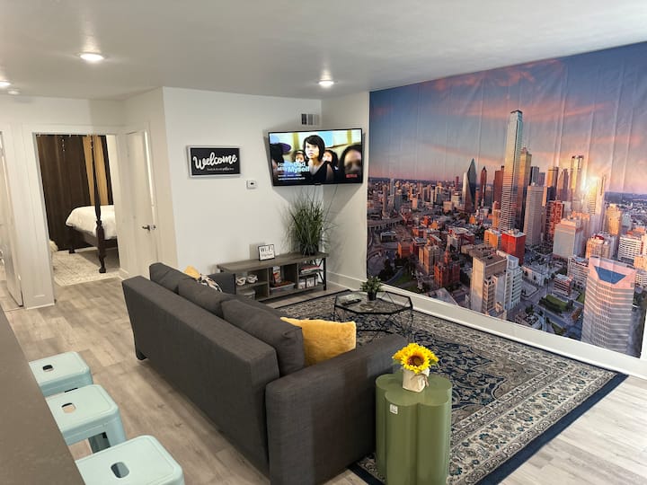 Citygrid Row | Coffee Bar | Near Deep Ellum - Dallas, TX