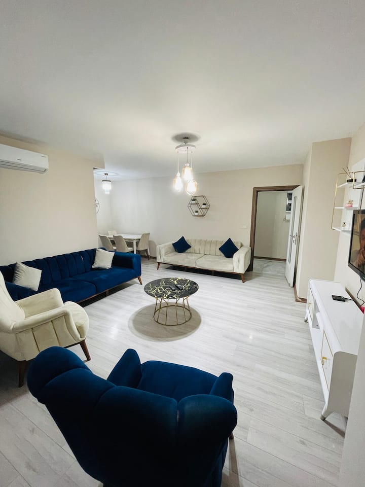 شقه واسعه بمنطقة المطاعم3+1 - Istanbul