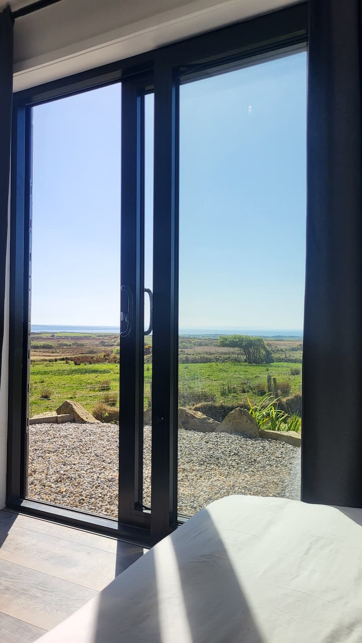 Cabin By The Cliffs - Doolin