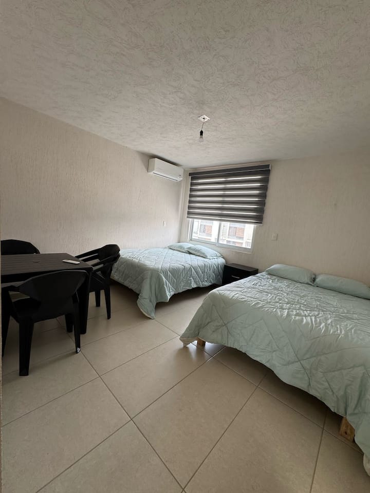 Casa A 10 Minutos Del Centro - Aguascalientes