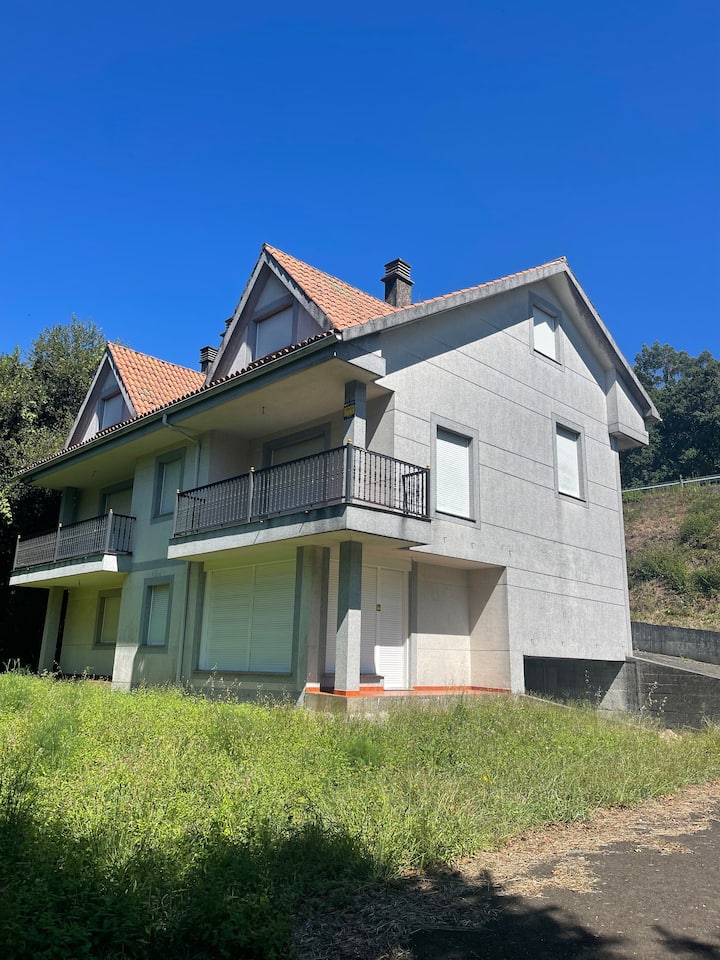 Casa A 10 Min De Santiago - Teo