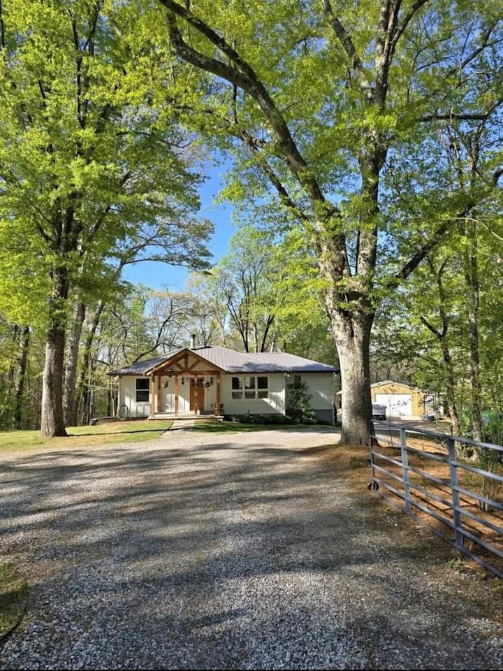 Atv/dirtbike River Oasis Cabin - Canton, GA