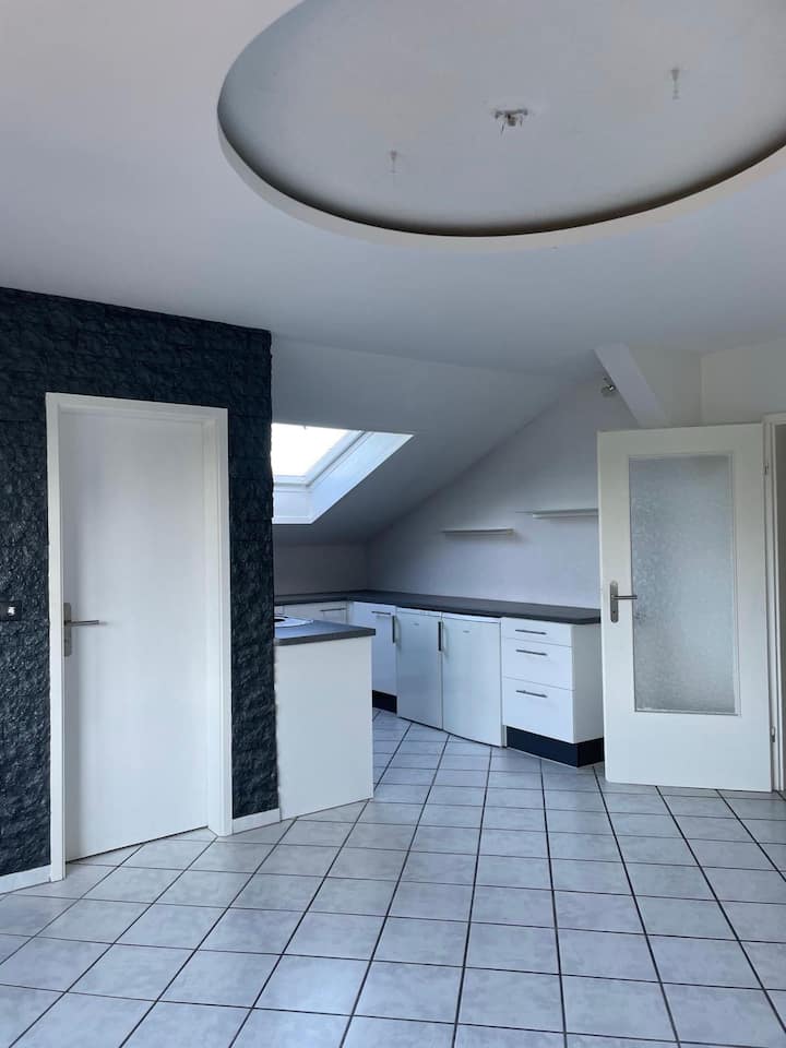 Wohnung In Feldrand Lage - Sinsheim