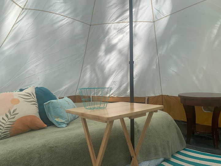 Yurt Glamping Getaway In Nature - San Antonio, FL