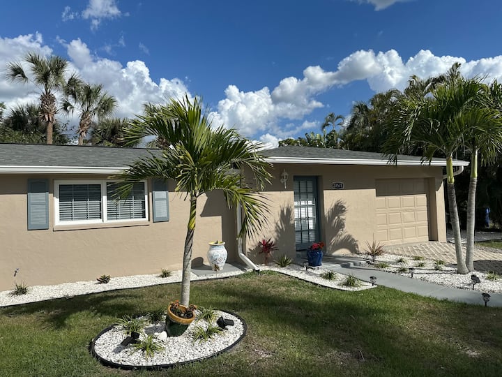 Seashell Serenity Beach Escape - Bonita Springs, FL