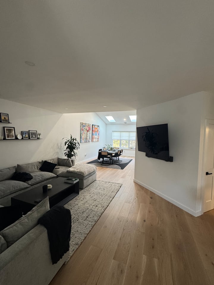 The Modern Luxury Apartment - Oyster Bay, NY