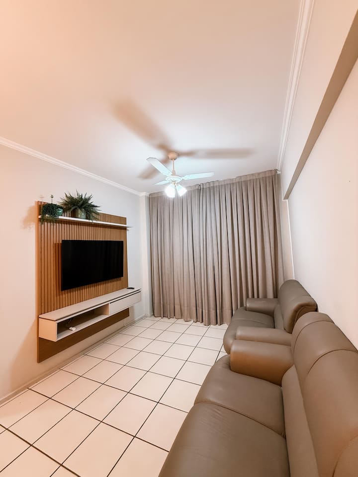 Apartamento 150 Metros Da Praia Garagem Privativa - Balneário Camboriú