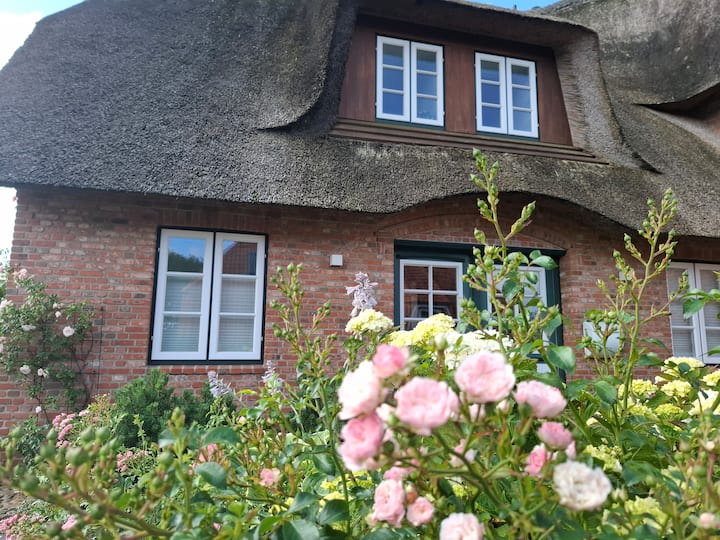 Gemütlich Unter Reet - Amrum
