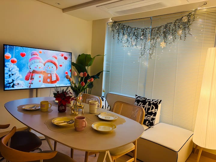 𖤐신축 건물𖤐최대 5인/침대 3개#강남역#서초역#롯데월드#코엑스#고투몰𖤐연말특가𖤐 - Seoul