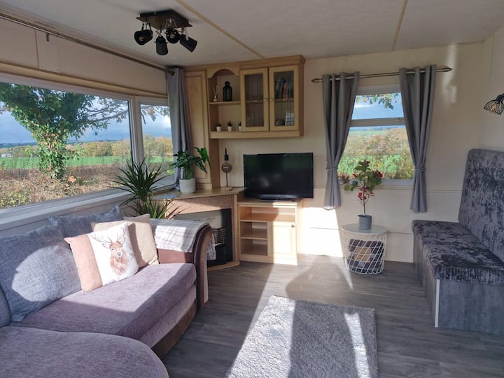 Waterbridge Golf Course Holiday Caravans - Crediton