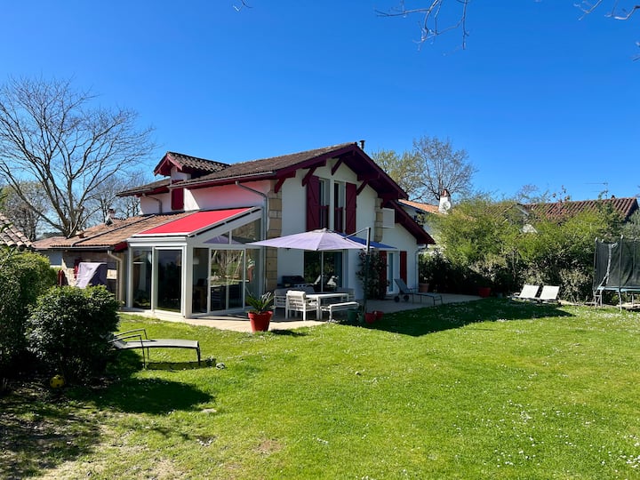 Bassussarry, Maison 4 Ch Sur Le Golf - Espelette