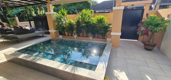Pat Villa 3 Rooms 2 Bathrooms Jacuzzi Pool - Krabi