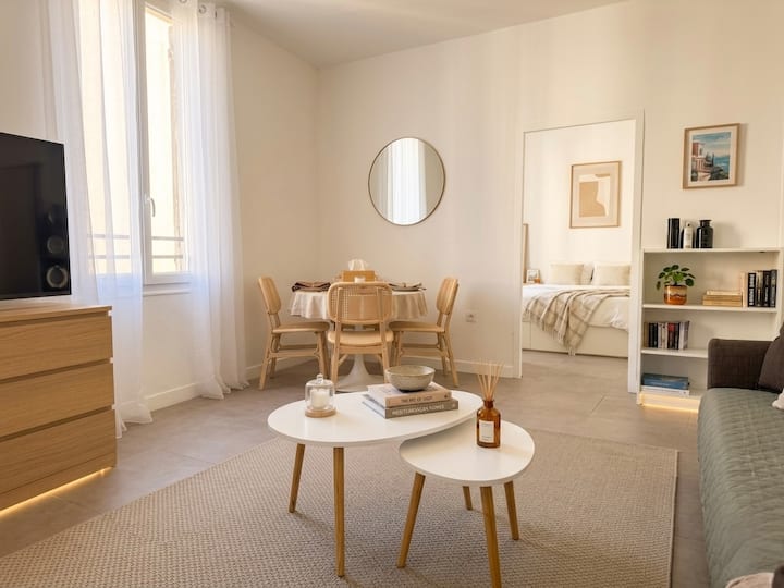 Deux Pièces Avec Clim, Vue Mer Et Parking Privé - Beaulieu-sur-Mer
