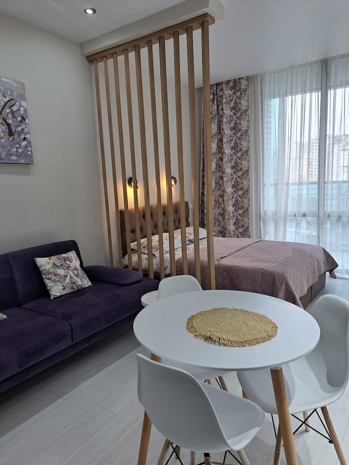 New Modern Apartment Near The Sea - Batumi