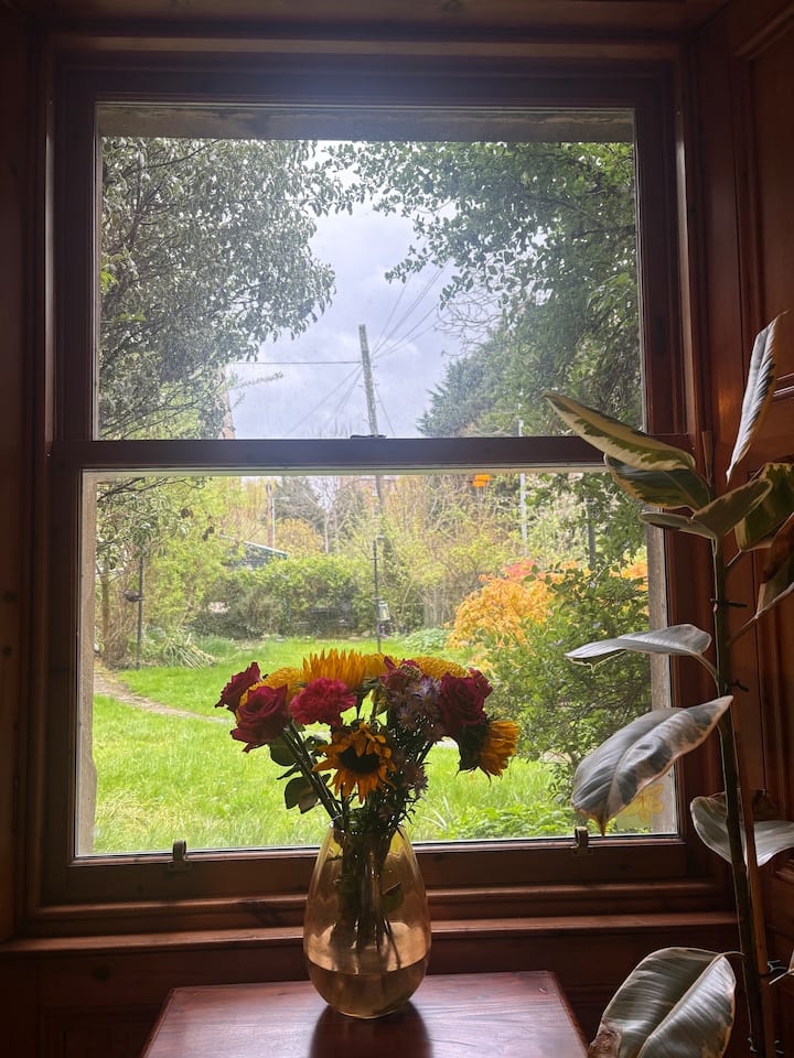 Cosy Cottagecore Flat In Central Edinburgh - Edinburgh