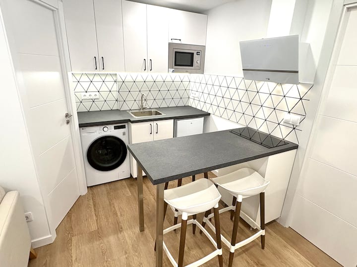 Barceloneta Apt • 200m To Sea • Private Entrance - Barcelona