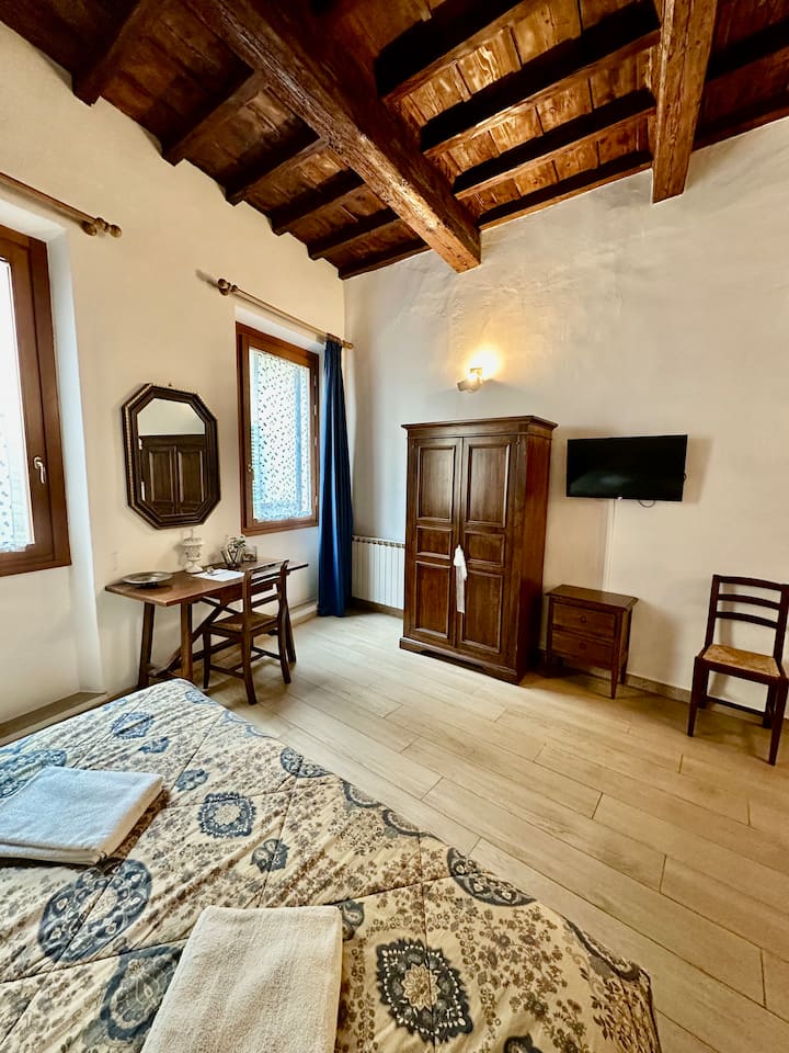 Medici Suite –Appartamento Vintage 200m Dal Duomo - Florence