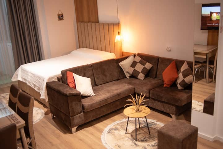 Salt & Sun Apartment - Vlorë