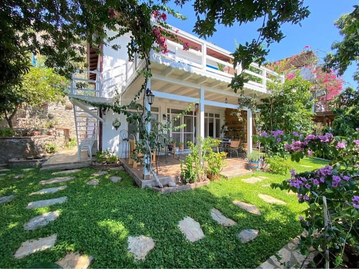 öZgü Villa - Bozburun