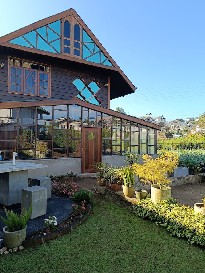 Rc Quirky Wood House - Nuwara Eliya