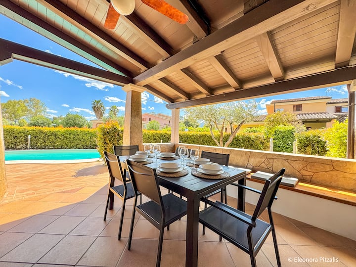 Villa Avec Piscine Privée Au Centre De San Teodoro - San Teodoro