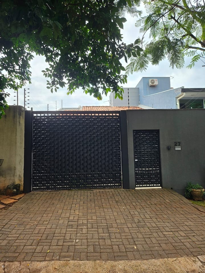 ÓTima Acomodação! Casa Segura, Ambiente Tranquilo. - Foz do Iguaçu