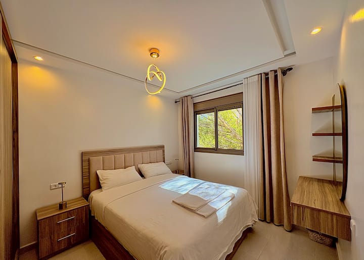 Lyptus, Centrally Apartment By Breathtaking View - タンジェ