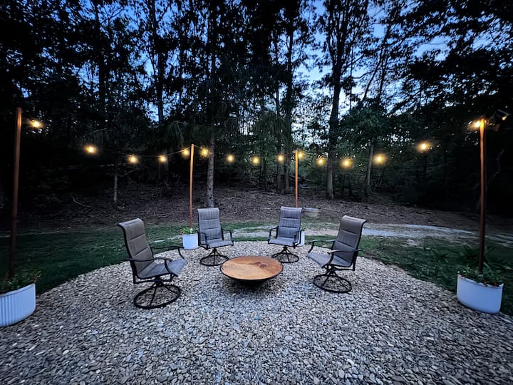 The Tr Hideaway - Travelers Rest, SC